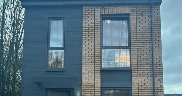 Ultrapanel & Catnic Urban Build ‘House in a Day’ | Future of ...